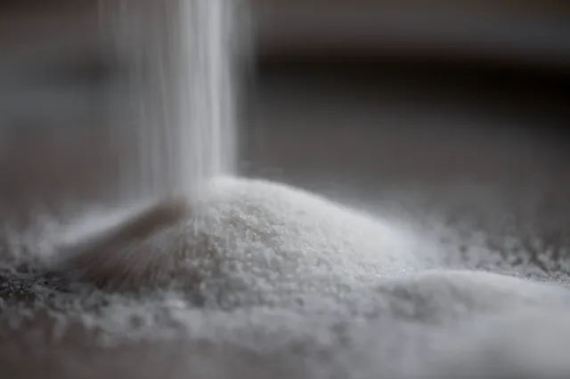 Domino Recalls Sugar as FDA Issues Consumer Risk Warning - Newsweek