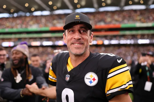 Steelers' Aaron Rodgers Drops Surprising Hint About NFL Future - Newsweek