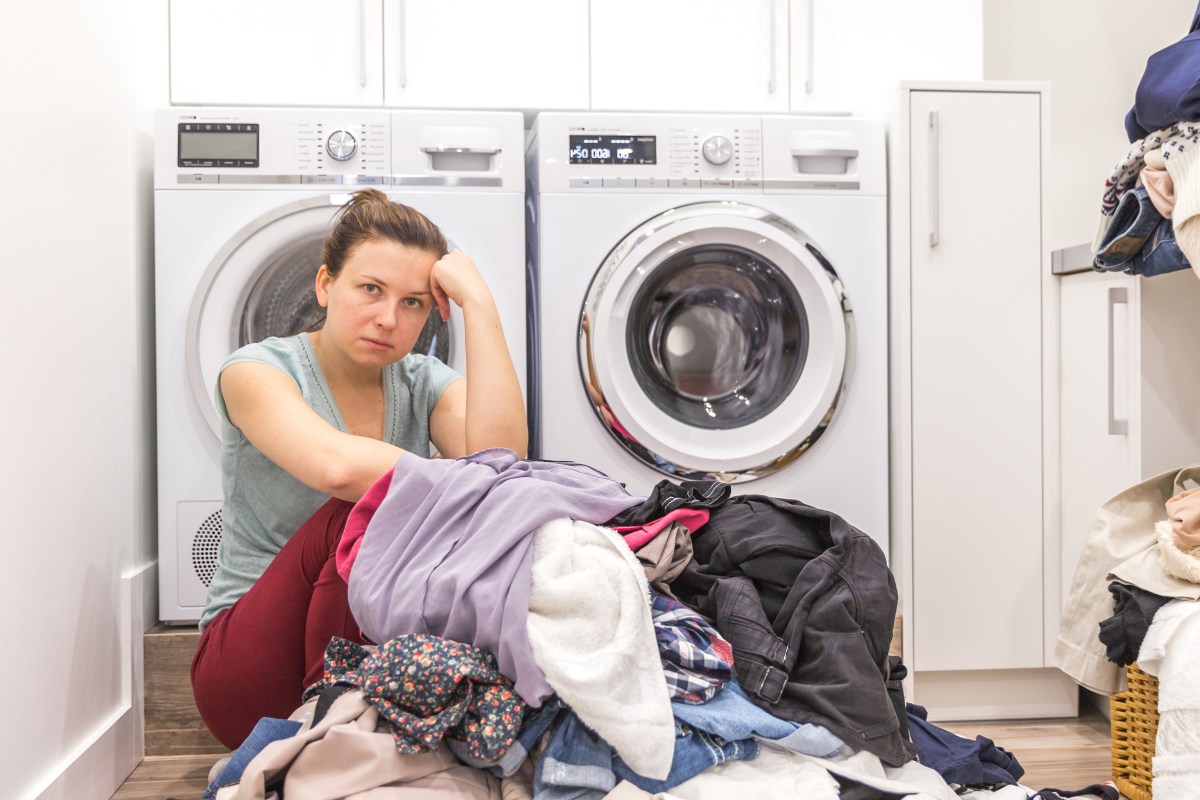 Neighbor keeps leaving laundry in washer—woman's revenge goes viral ...