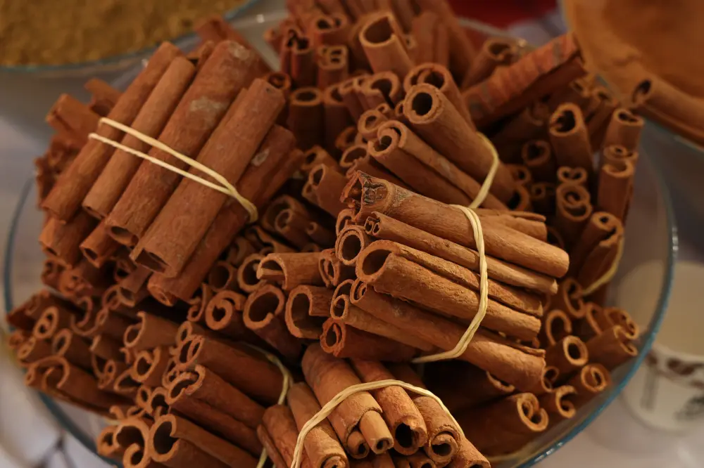 Cinnamon Recall Map Shows States With New Warning - Newsweek