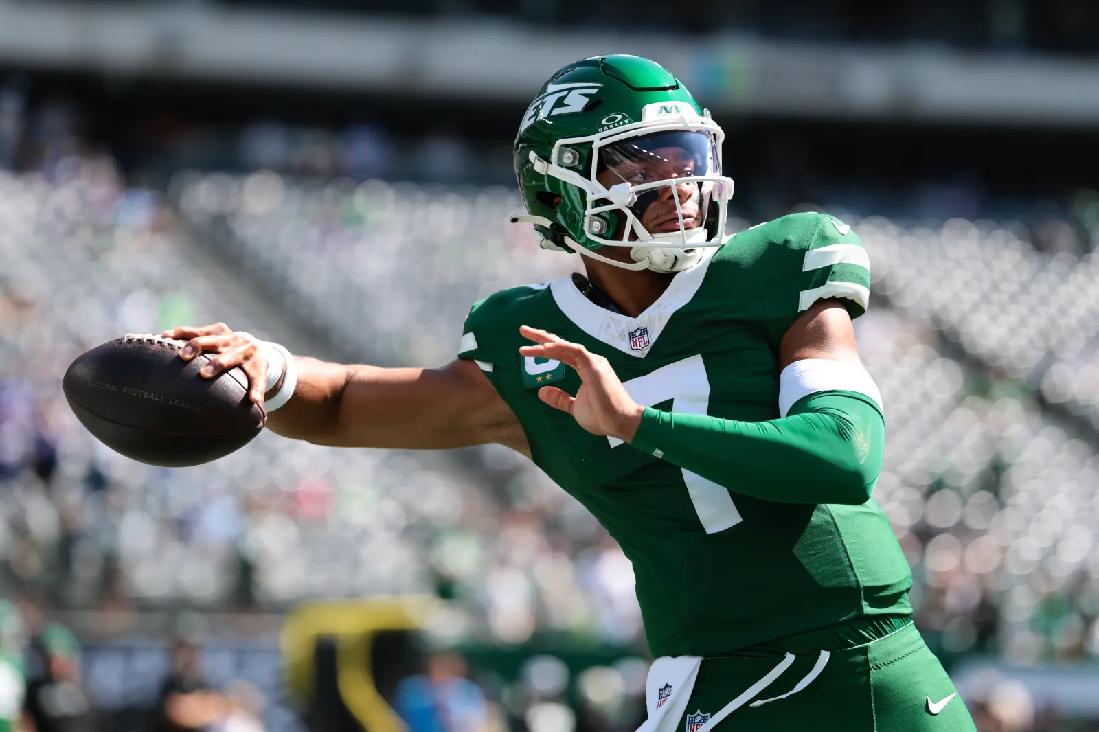 Jets Make Decision on QB Justin Fields Before Dolphins Matchup - Newsweek