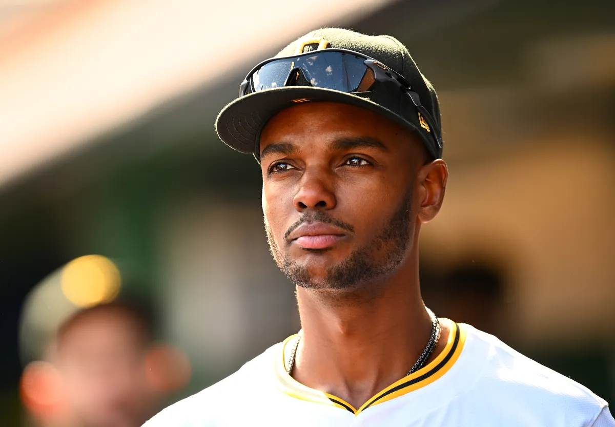 Former American League Gold Glover Announces Sudden Retirement - Newsweek