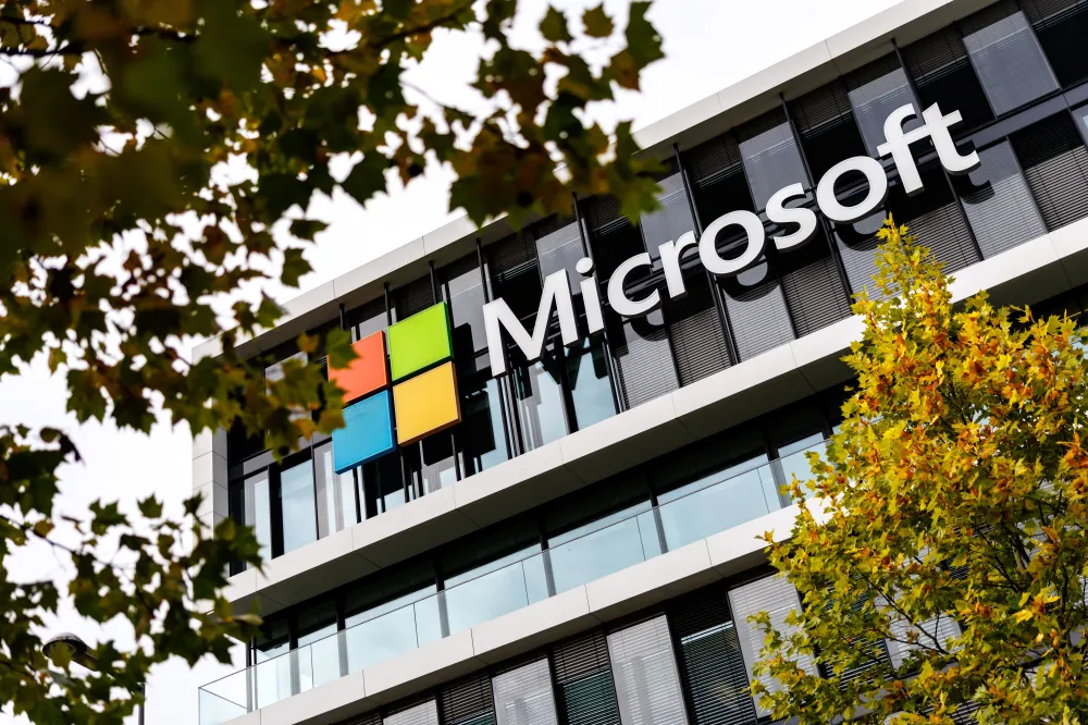 Microsoft Outlook, Minecraft and Xbox Cloud Gaming Down: When Service ...