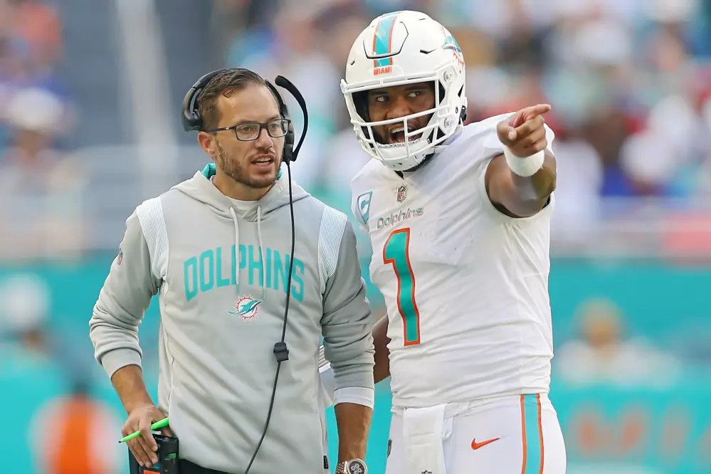 Dolphins HC Mike McDaniel Doesn't Hold Back on Benching Tua Tagovailoa - Newsweek