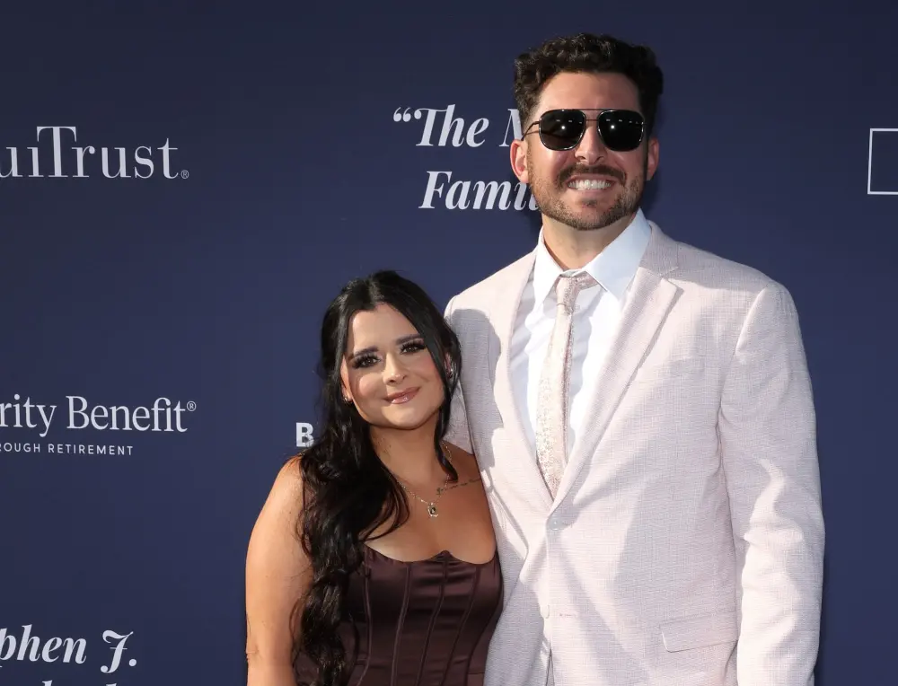 Former Padres, Pirates Pitcher Ed Acosta Passes Away - Newsweek