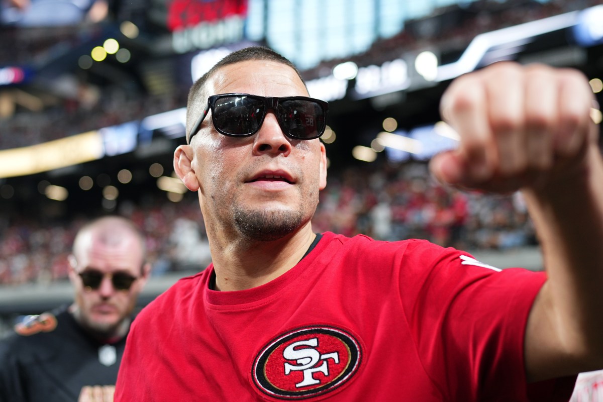 Nate Diaz Goes Viral at WWE Raw for Unexpected Reason - Newsweek