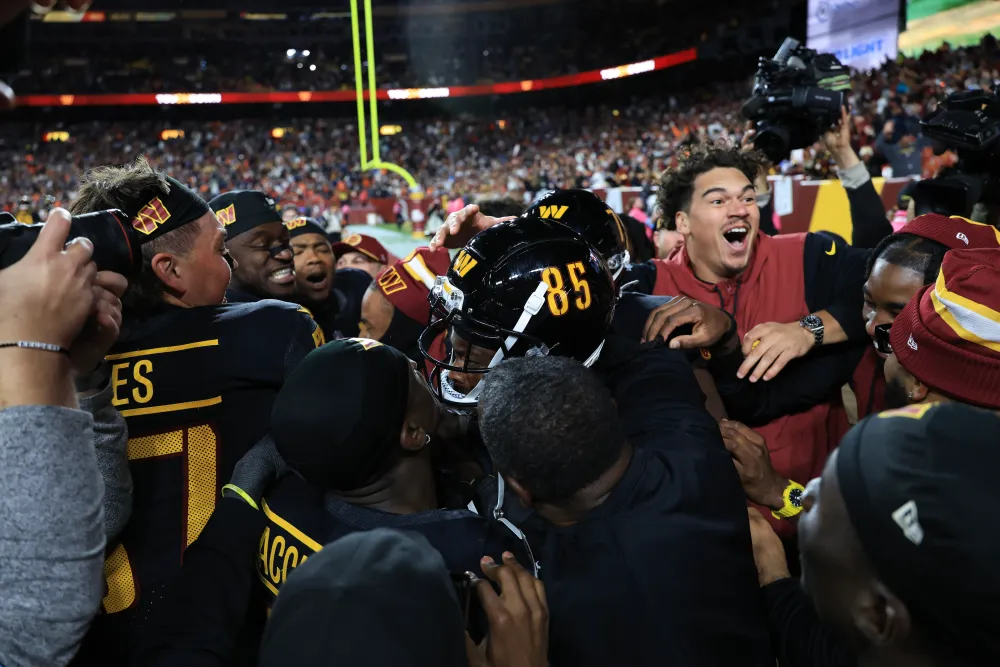 Commanders Rule Out Hero of Last Year's Win Over Bears Before Rematch ...