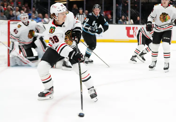 How to Watch Mammoth vs Blackhawks: Live Stream NHL, TV Channel - Newsweek