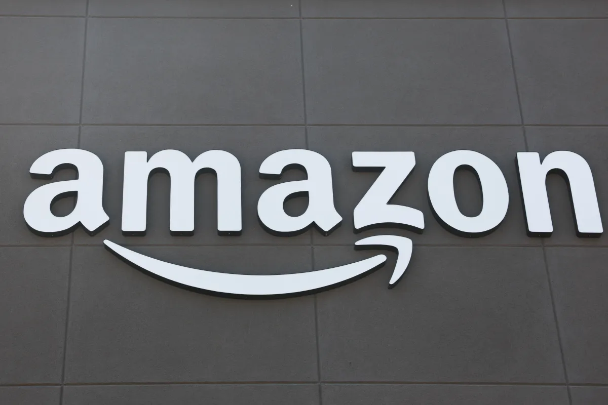 Amazon cuts 14,000 jobs In largest corporate layoff of 2025 - Newsweek