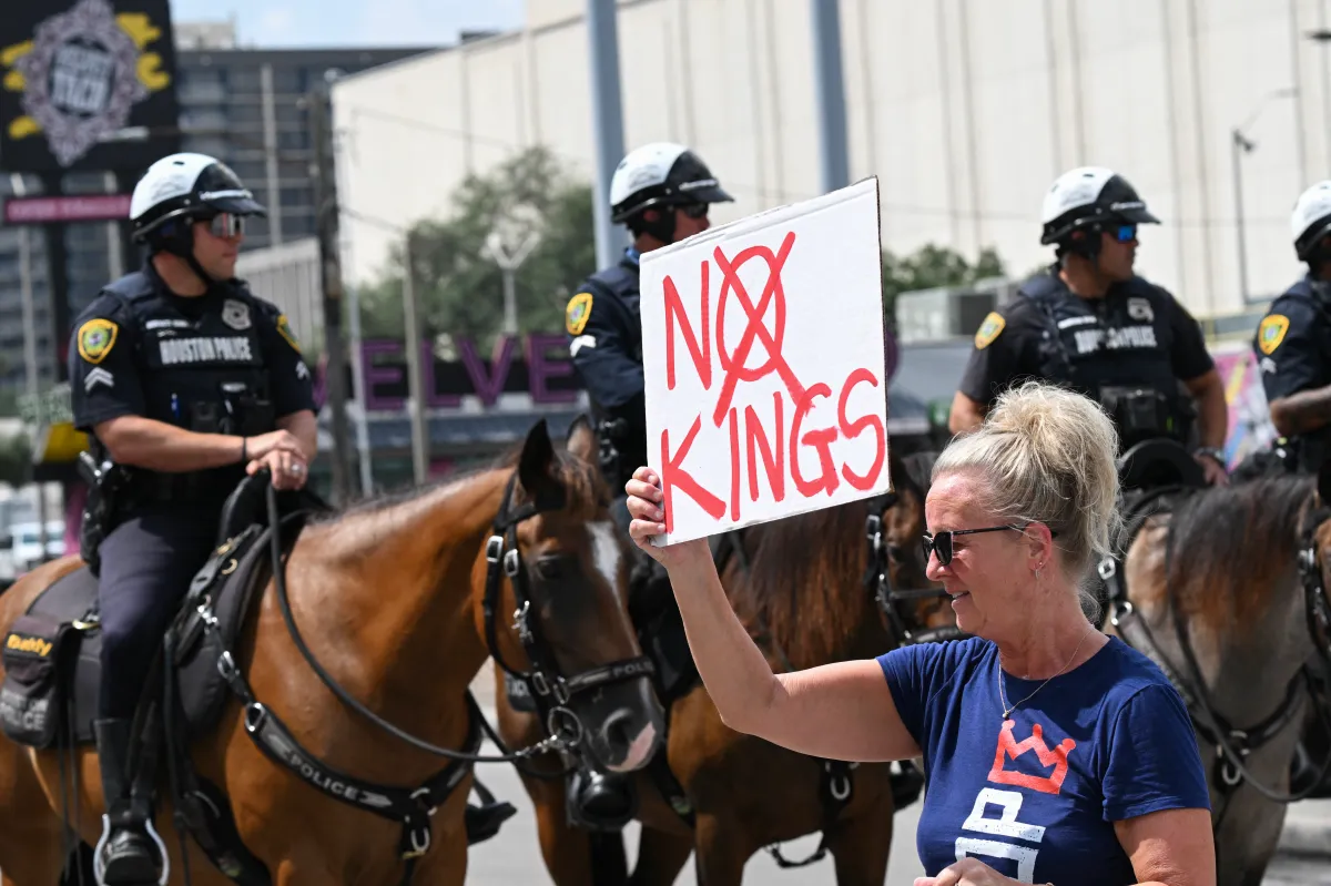 Map and List of ‘No Kings’ Protests Against Trump on October 18 - Newsweek