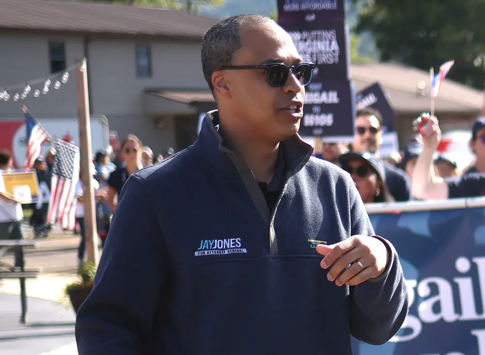 What did Jay Jones say? Read text messages in full - Newsweek