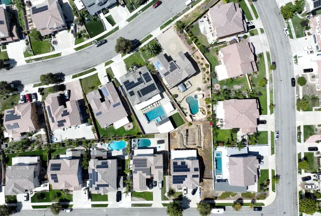 Top Economist Predicts US Mortgage Rates Through 2028 - Newsweek