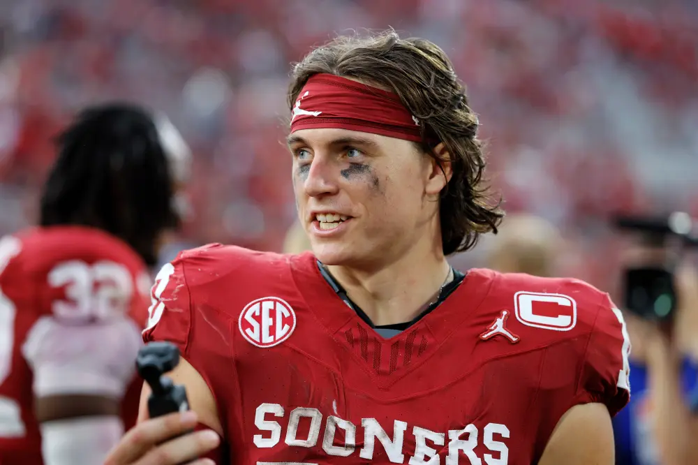 Oklahoma Coach Shares Unfortunate John Mateer Injury Update - Newsweek