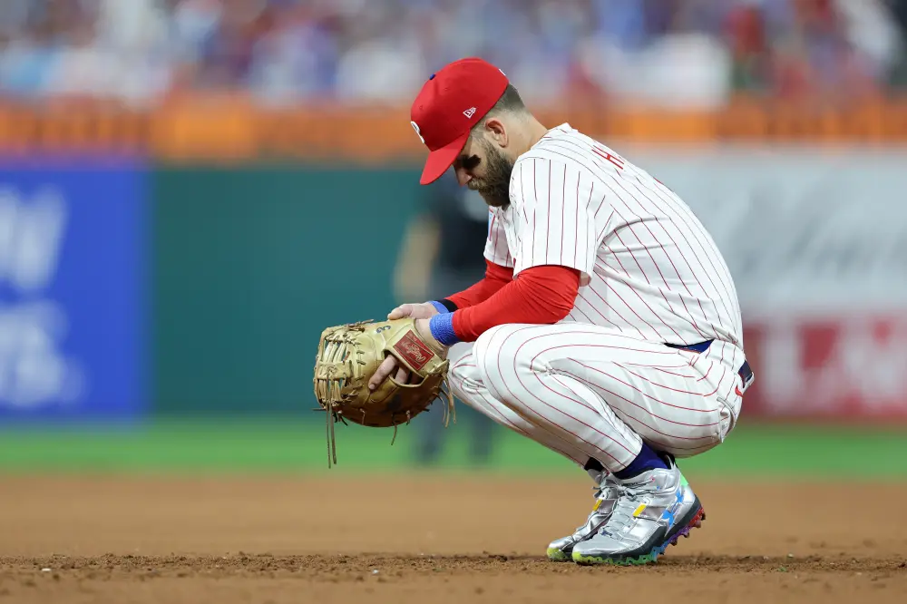 Bryce Harper Sends Message to Phillies Fans That Booed Him - Newsweek