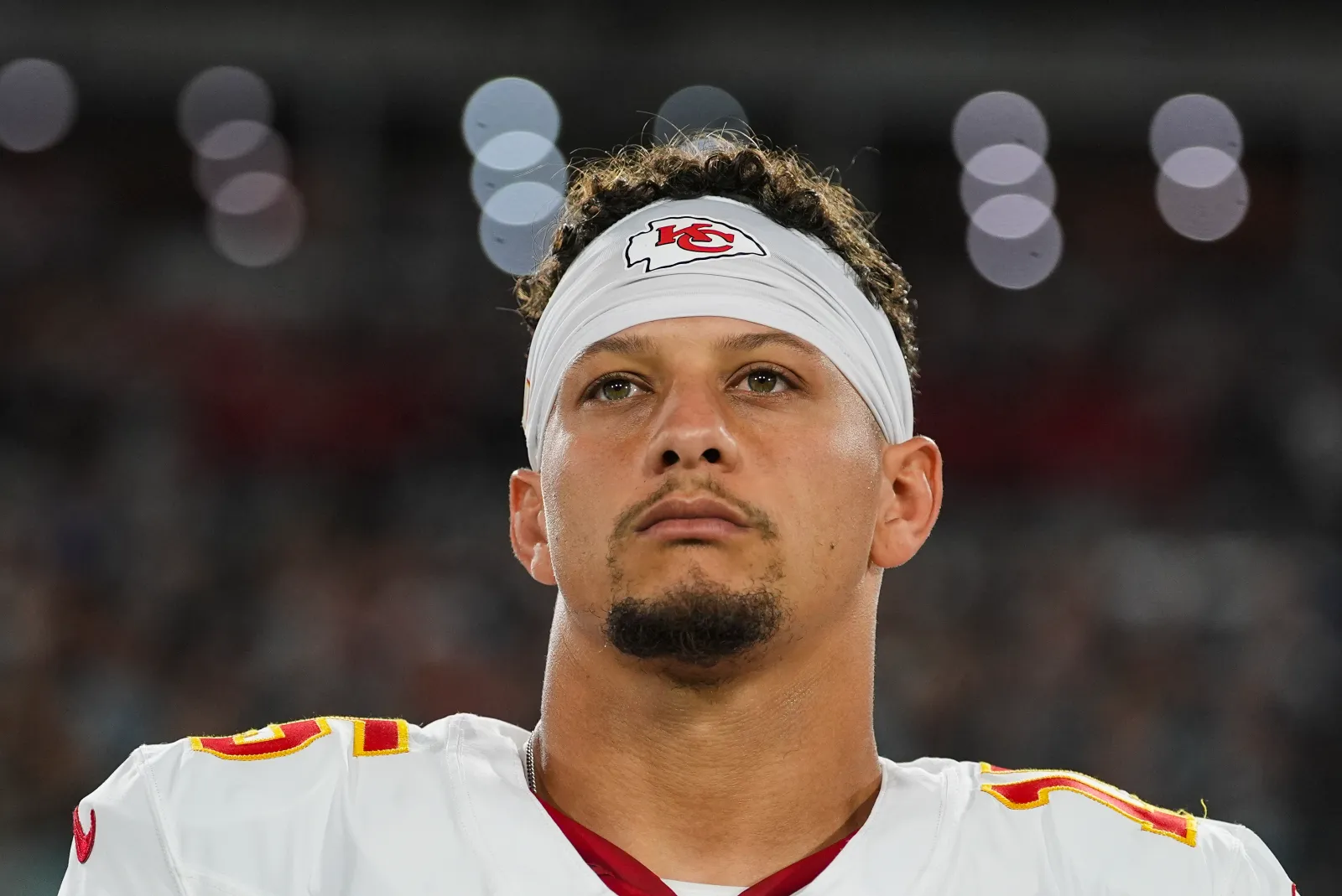 Chiefs QB Patrick Mahomes Praying for Teammate Amid Puzzling Absence ...