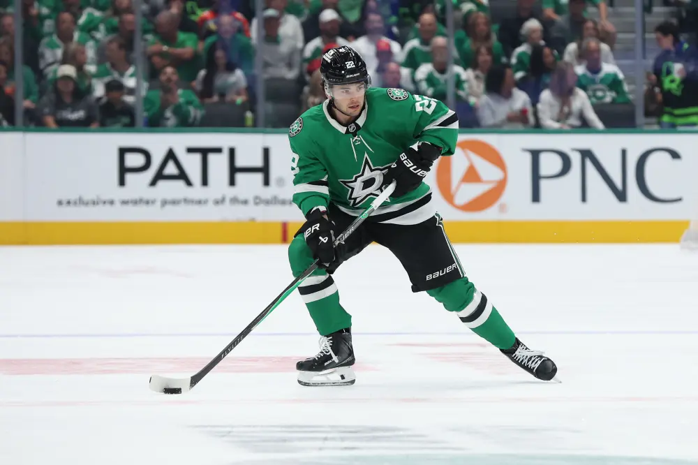 How to Watch Canucks vs Stars: Live Stream NHL, TV Channel - Newsweek