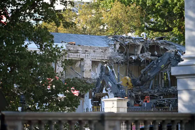 White House Demolition Photo for Trump Ballroom Takes Off Online %%page ...