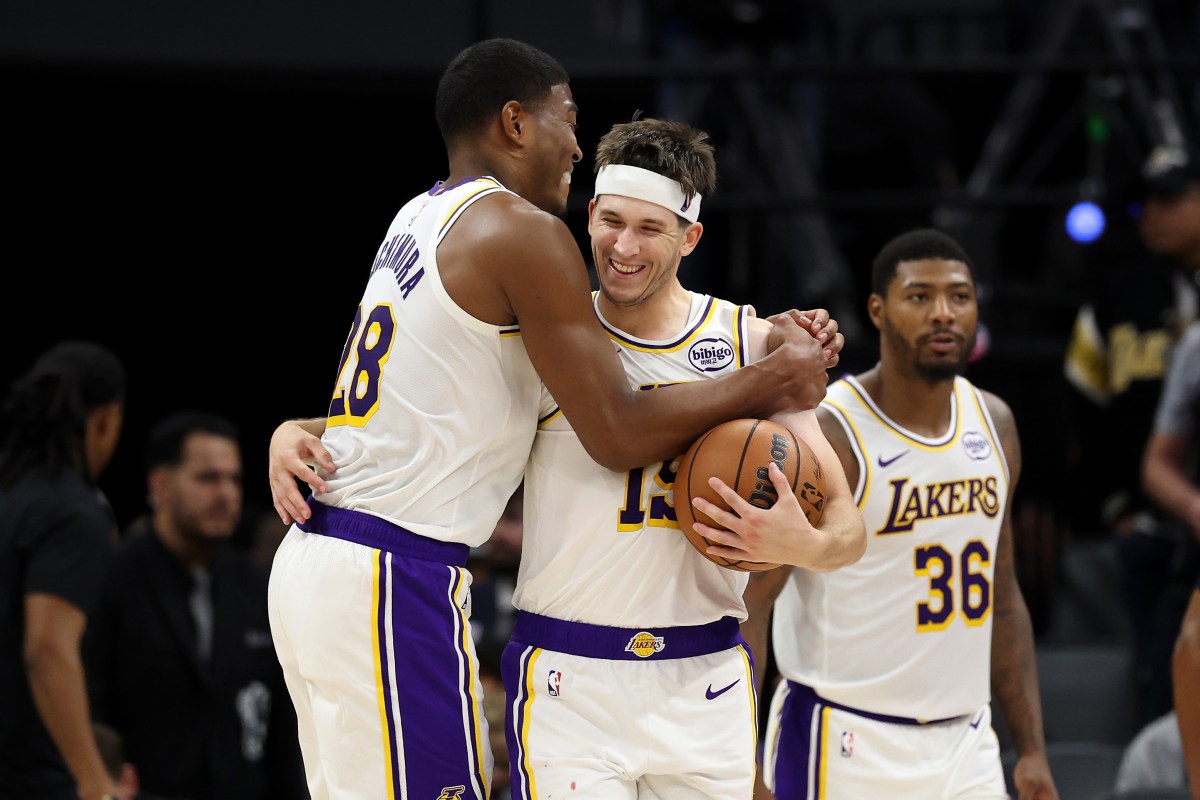 Lakers Stars James, Doncic Have Priceless Reactions to Reaves’ Game ...