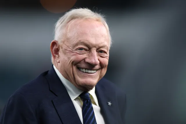 Cowboys and Eagles’ Draft-Night Trade Negotiation Caught on Video by ...