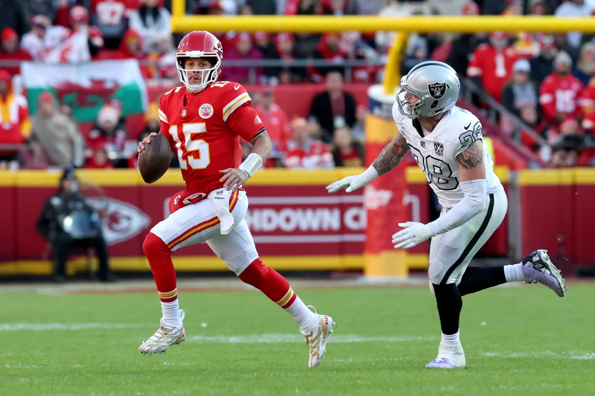 Raiders Receive Warning About Facing Chiefs' Patrick Mahomes - Newsweek
