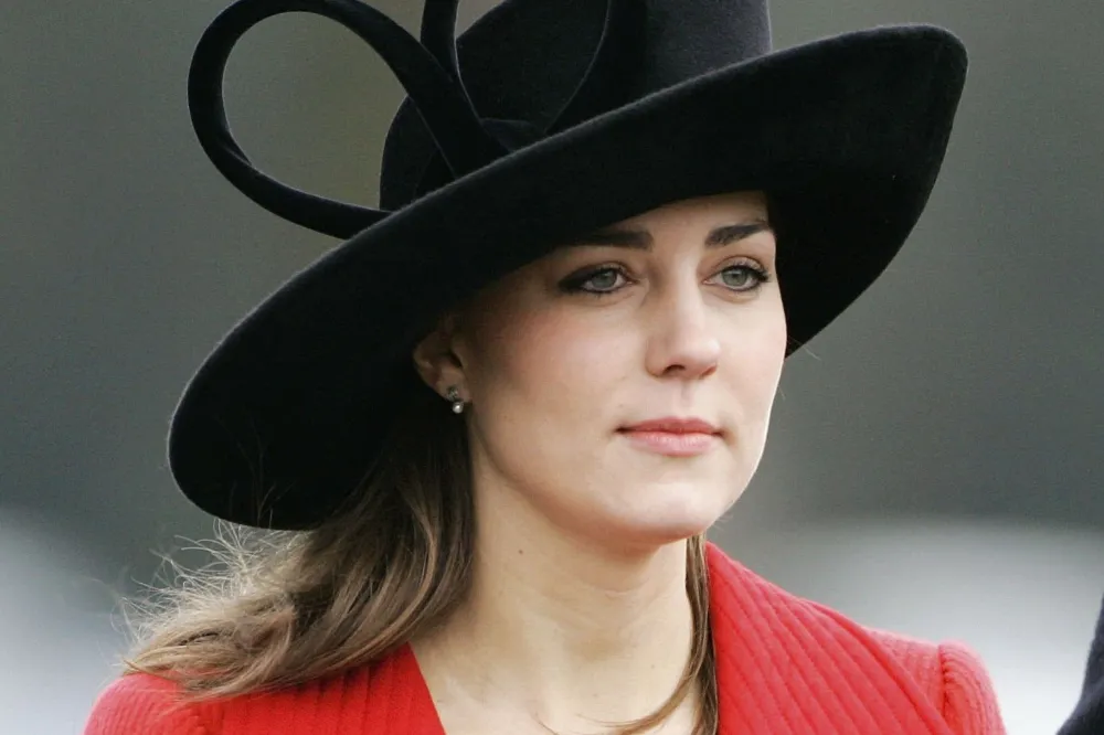 Princess Kate's head-turning royal moments go viral - Newsweek