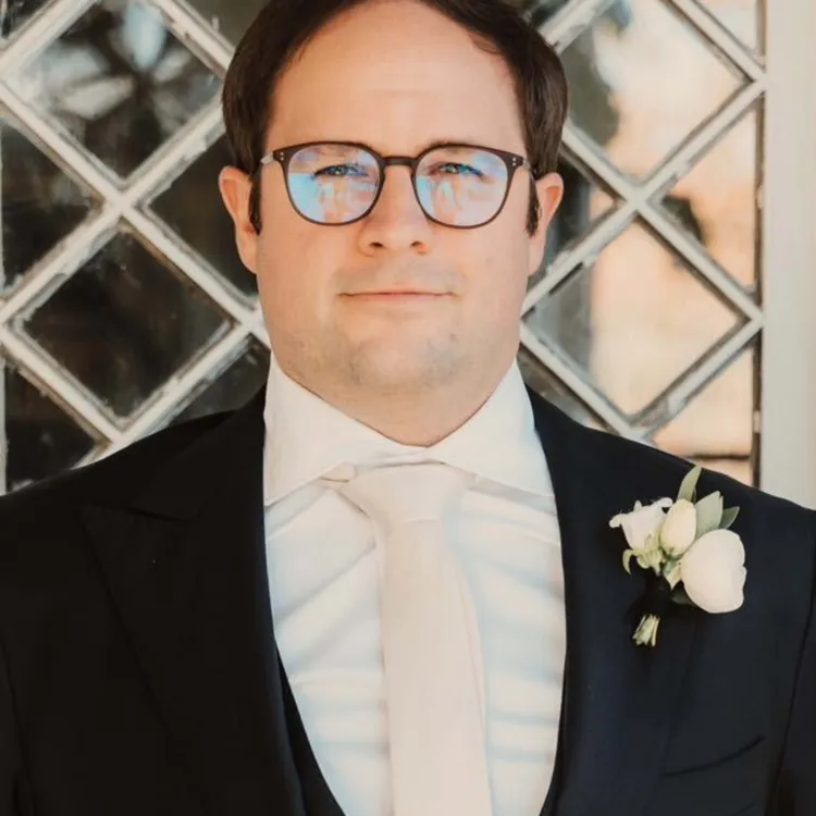 Legendary College Football Coach to Step Down After Bowl Game - Newsweek