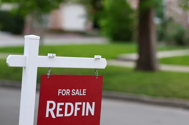 Unsold homes skyrocket nationwide as sellers give up - Newsweek