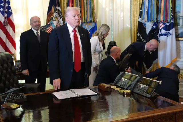 Oval Office Emergency: Man Collapses Behind Trump During Announcement ...