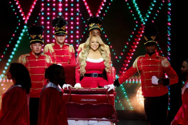Viral Takedown of Mariah Carey’s Holiday Ad Sparks Debate—‘in This ...