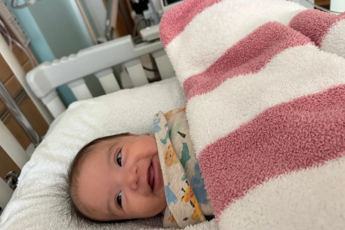 Mom notices newborn daughter’s foot won’t Flex—then comes devastating ...