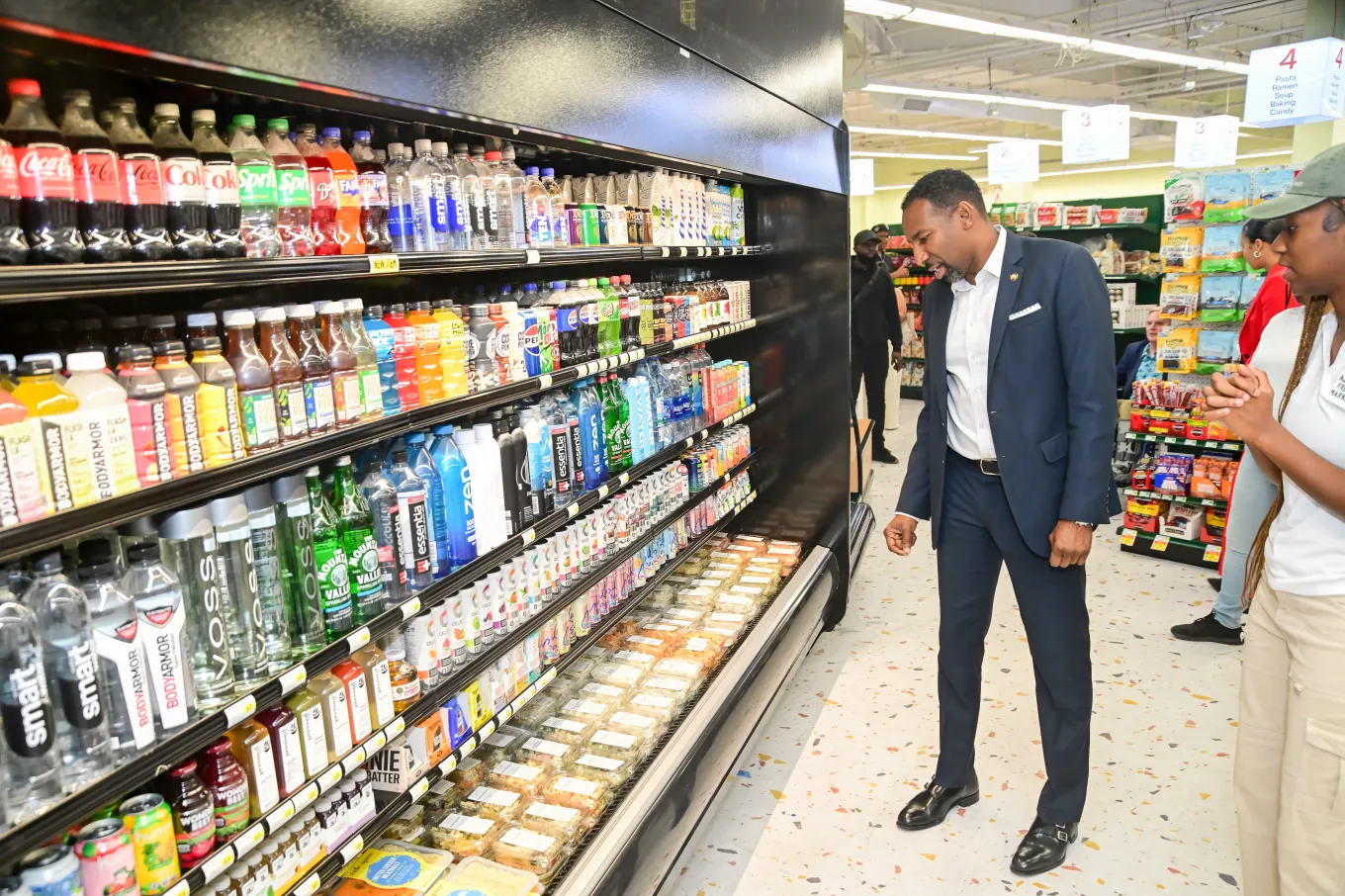 Municipal grocery stores should become national model, Atlanta mayor ...