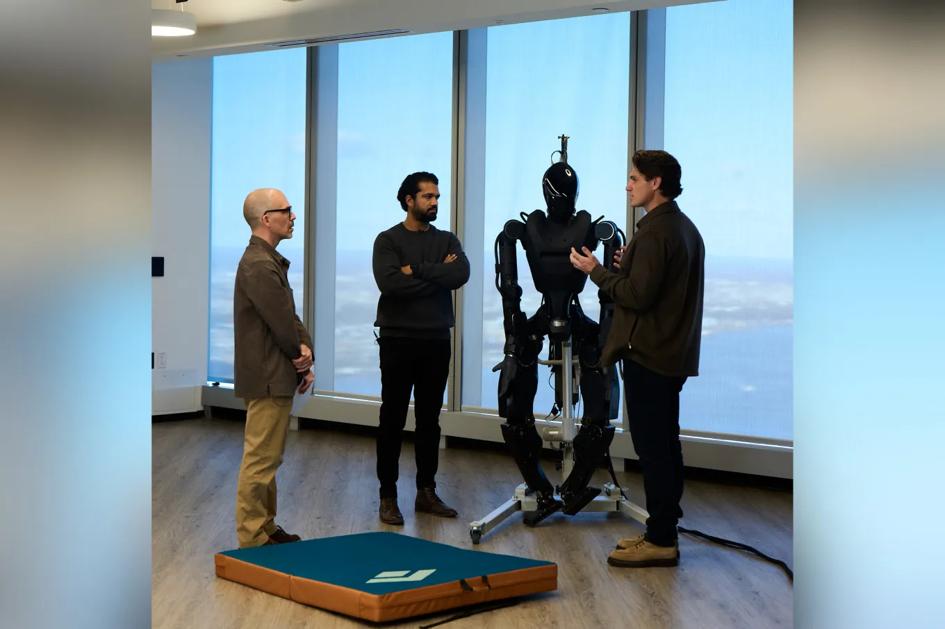Could This Humanoid Robot Become the Army’s Ultimate Warrior? - Newsweek