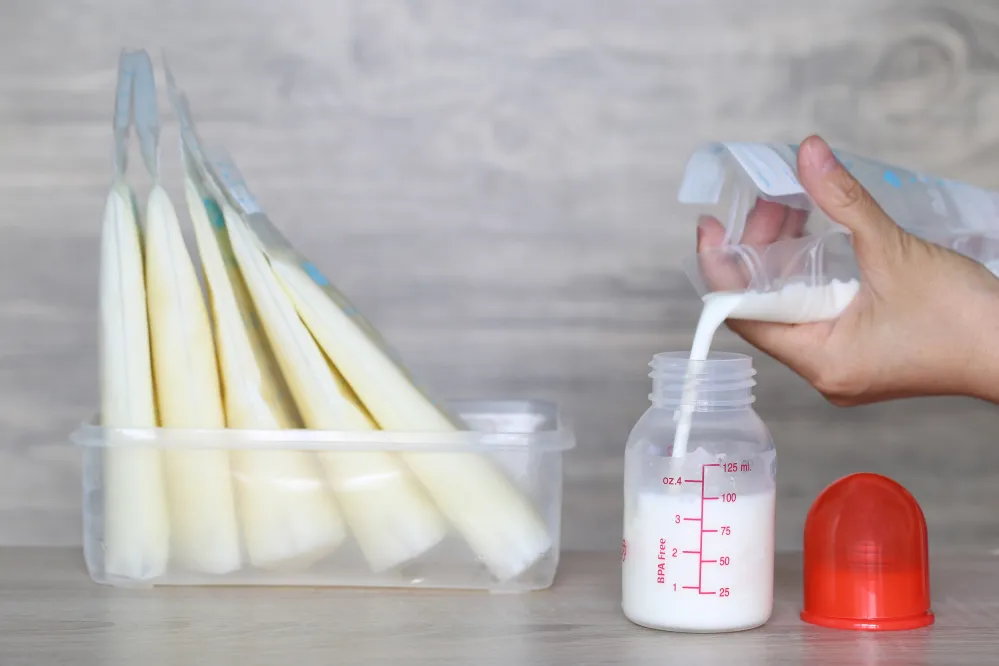 US Women Are Sharing Breast Milk Amid Lack of Support for Moms - Newsweek