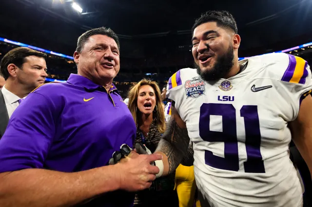 Former LSU National Champion Announces Sudden NFL Retirement - Newsweek
