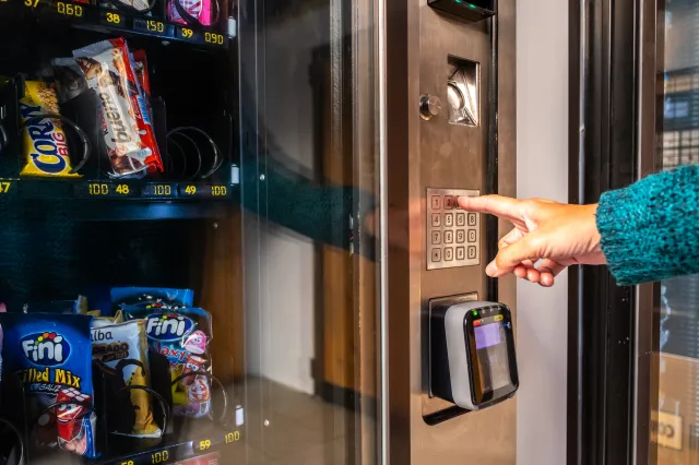 Free Food Vending Machine Launched in New York - Newsweek