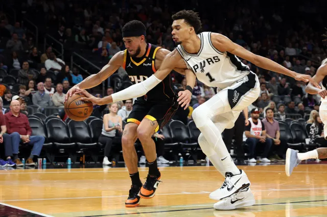 How to Watch Spurs vs Suns: Live Stream NBA, TV Channel - Newsweek
