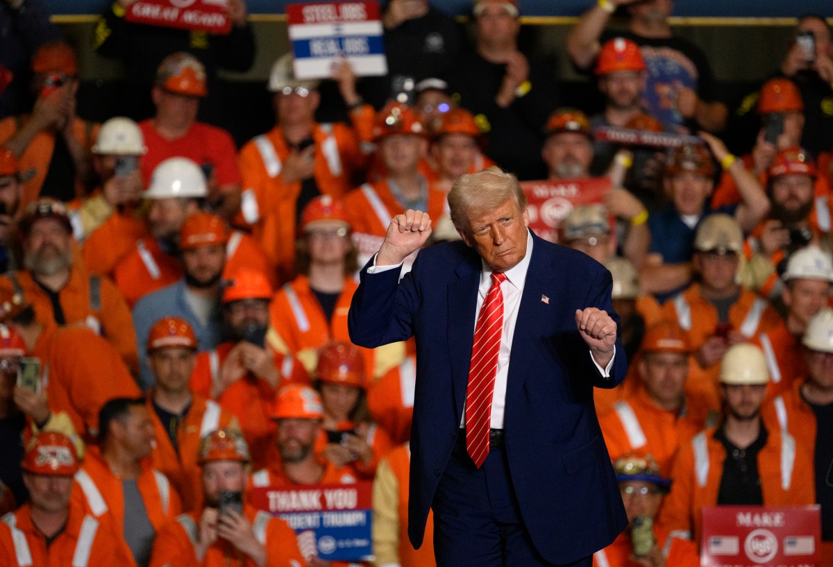 US manufacturing jobs have plunged since Trump’s tariffs - Newsweek