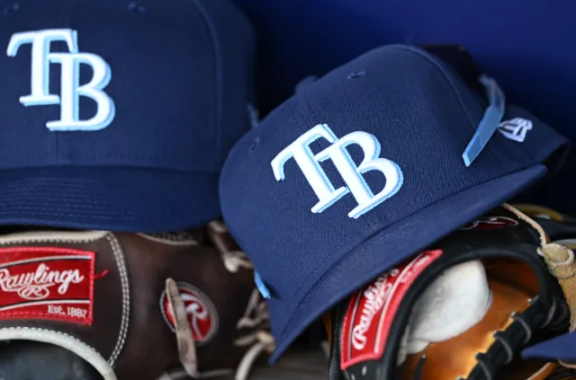 Rays, Reds Make First Trade of Offseason - Newsweek