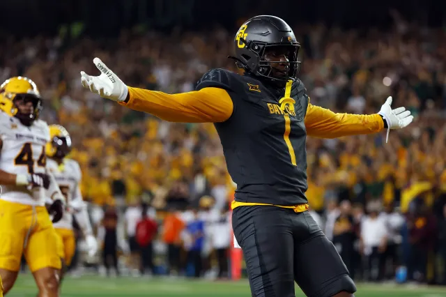 Baylor Athletic Director Investigated for Sideline Incident With Player ...