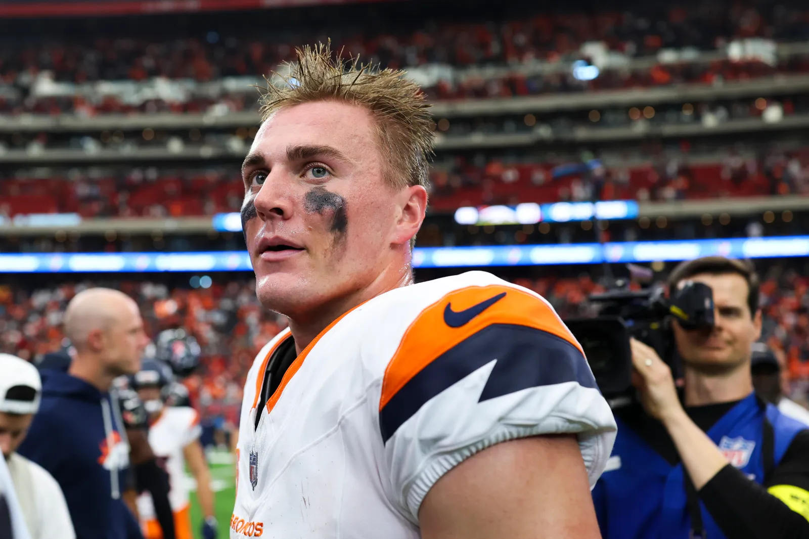 Broncos' Bo Nix Fires Defiant Message to Critics Before Facing Chiefs ...