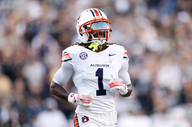 How to Watch Auburn vs Mercer: Live Stream NCAA College Football, TV ...