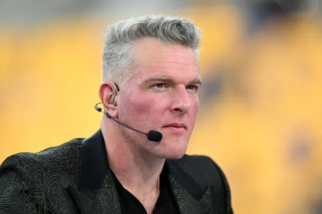Pat McAfee Sends Clear Message to Lane Kiffin Amid Florida, LSU Rumors ...
