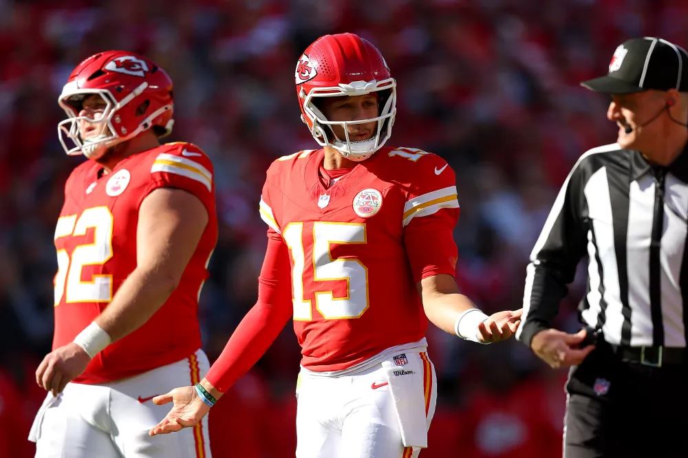 Patrick Mahomes Sends Clear Message After Chiefs Lose to Cowboys - Newsweek