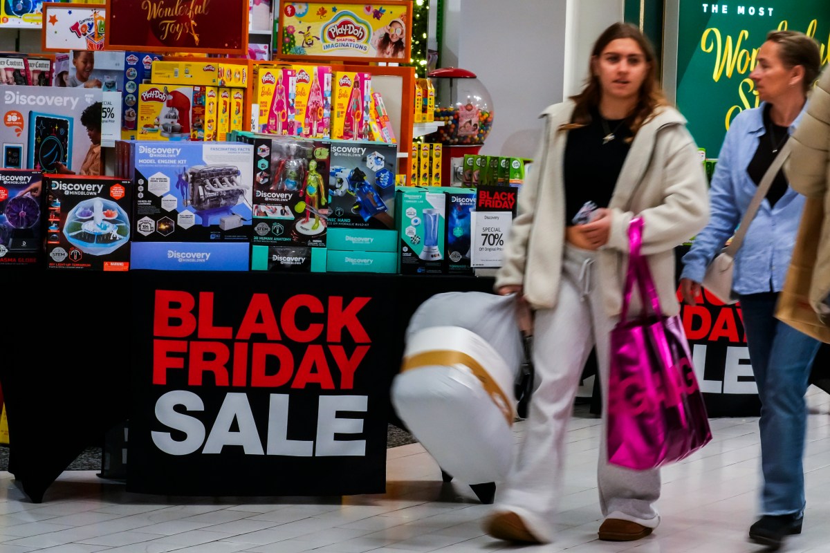 Black Friday: Consumers Hit Record Digital Spend - Newsweek