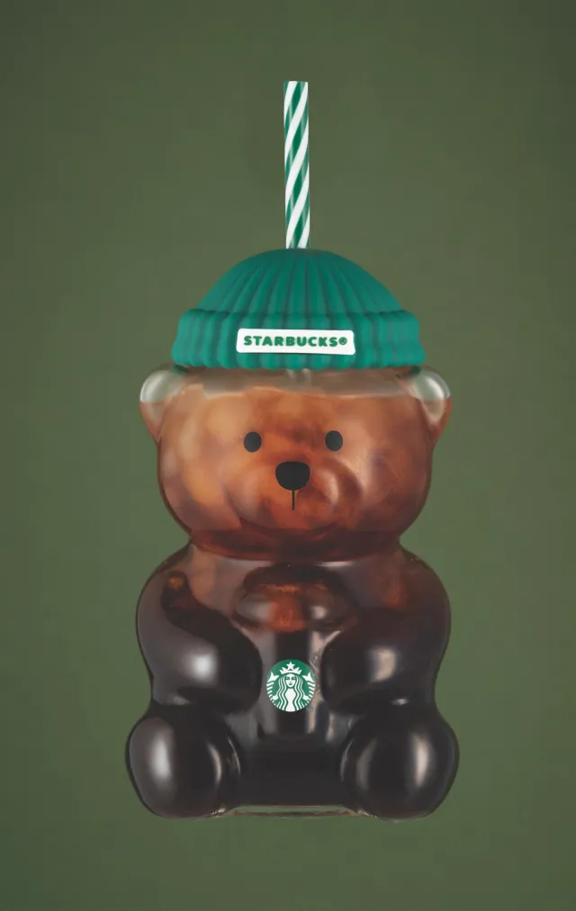 Starbucks Holiday Menu 2025: Every Item Ranked by Calories - Newsweek