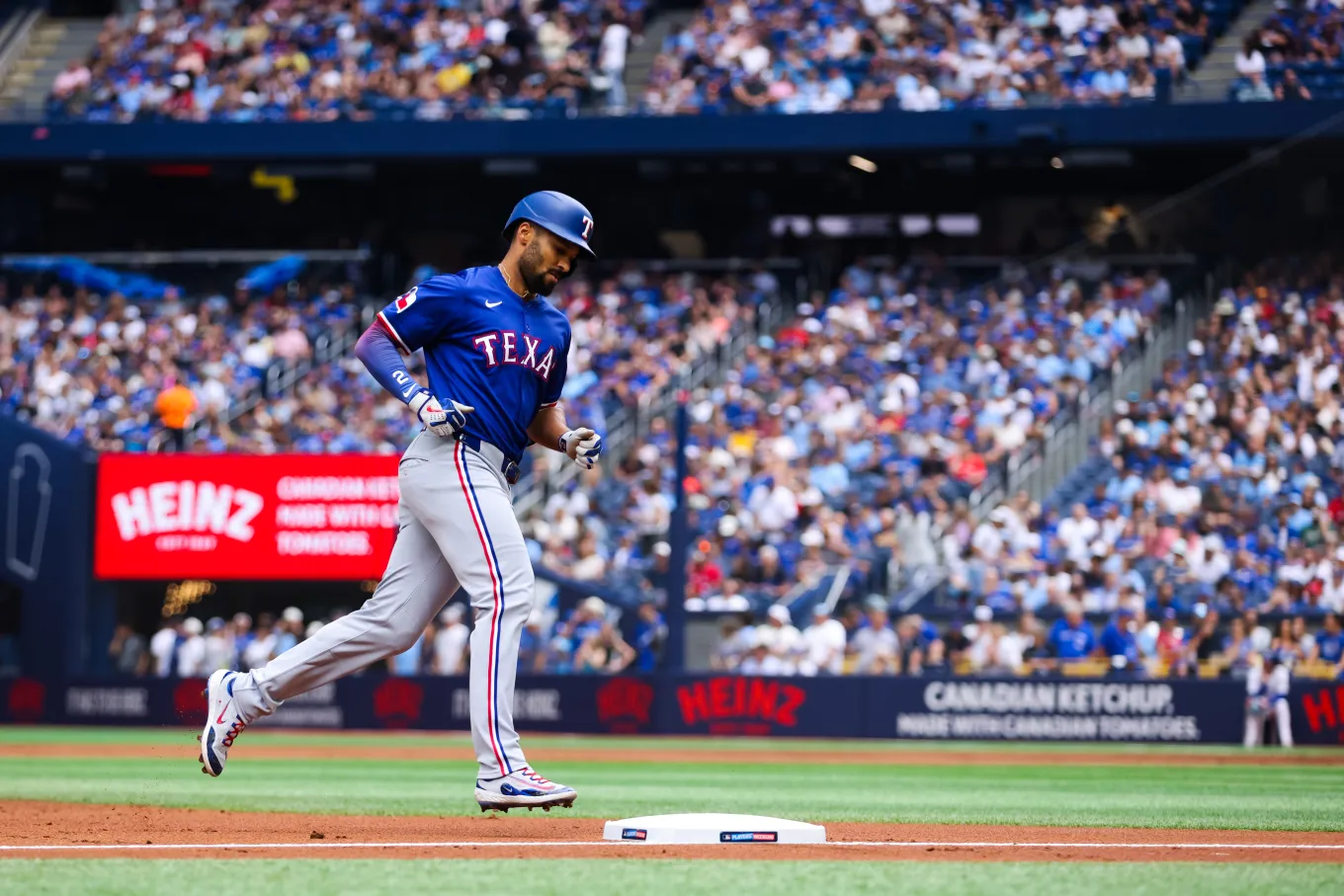 Mets Finalizing Blockbuster Trade For Rangers' Marcus Semien - Newsweek