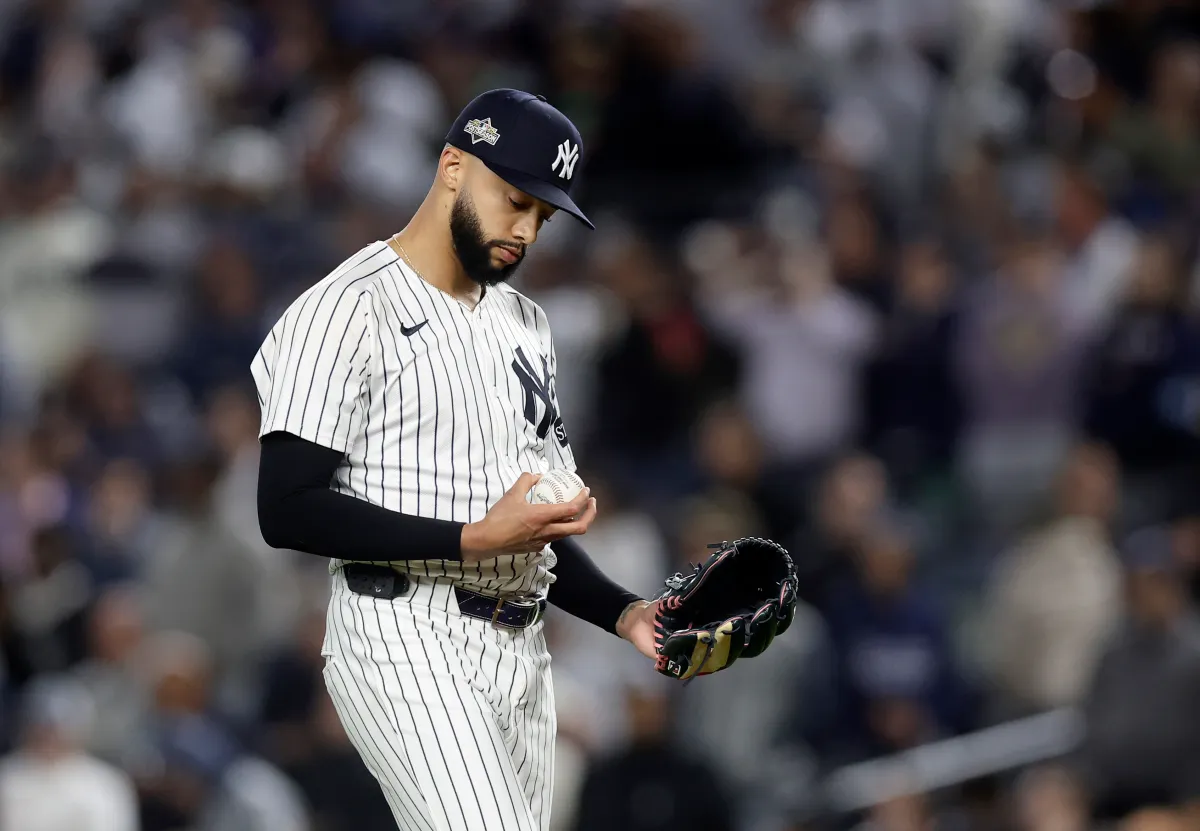 Red Sox Eye Yankees Castoff to Create ‘Super’ Bullpen: Report - Newsweek