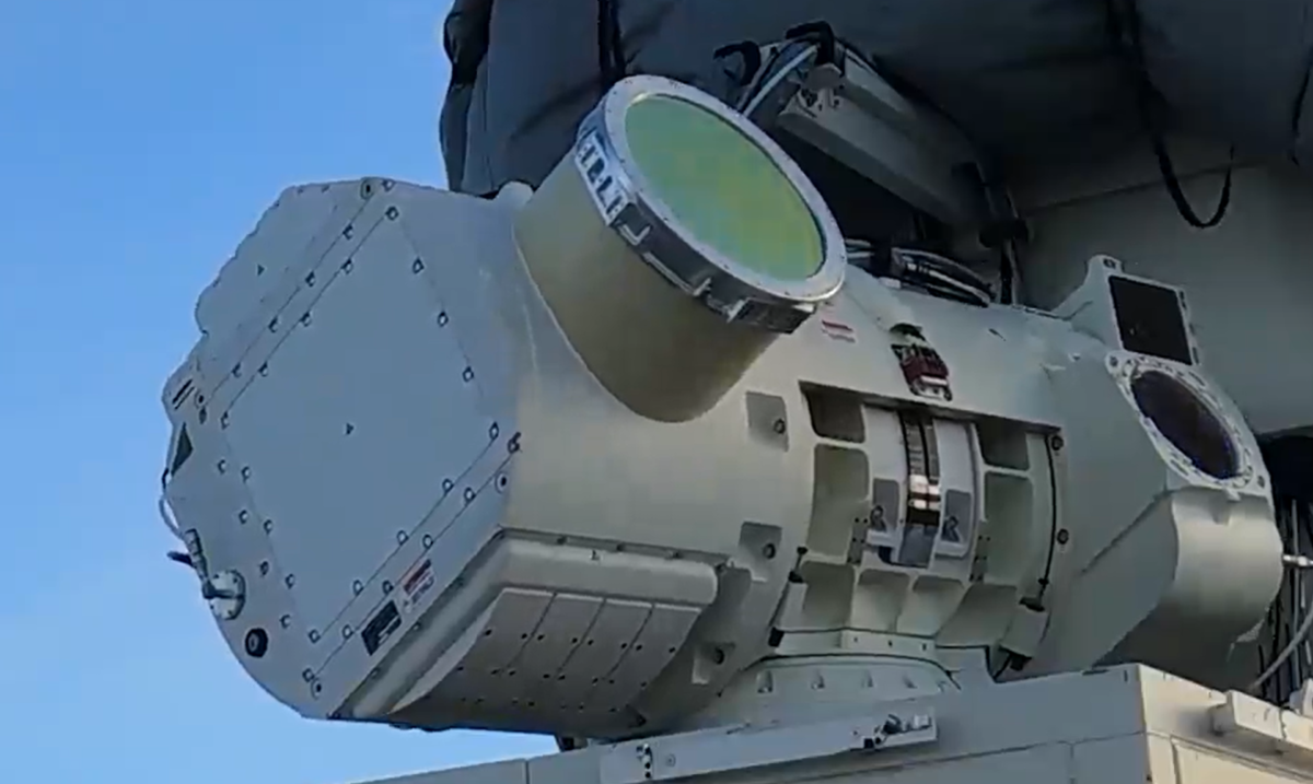 Video shows DragonFire laser taking Down high-speed drones in NATO ...