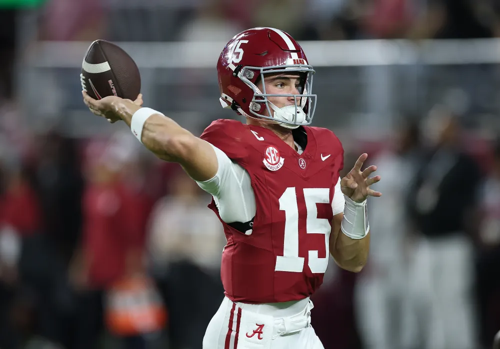 Alabama’s Ty Simpson Drops Career News Right Before Auburn Game - Newsweek