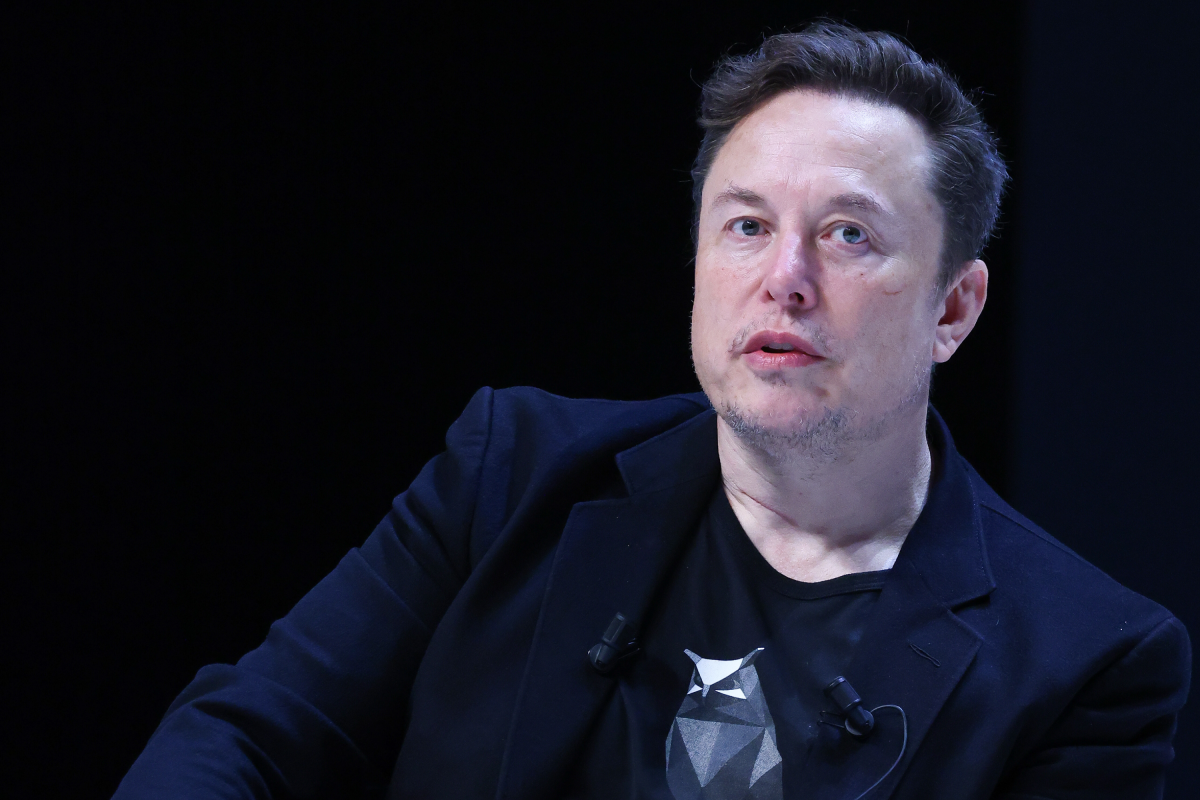 Elon Musk Told Joe Rogan How To ‘Have a Good Time’ at Parties—Goes ...